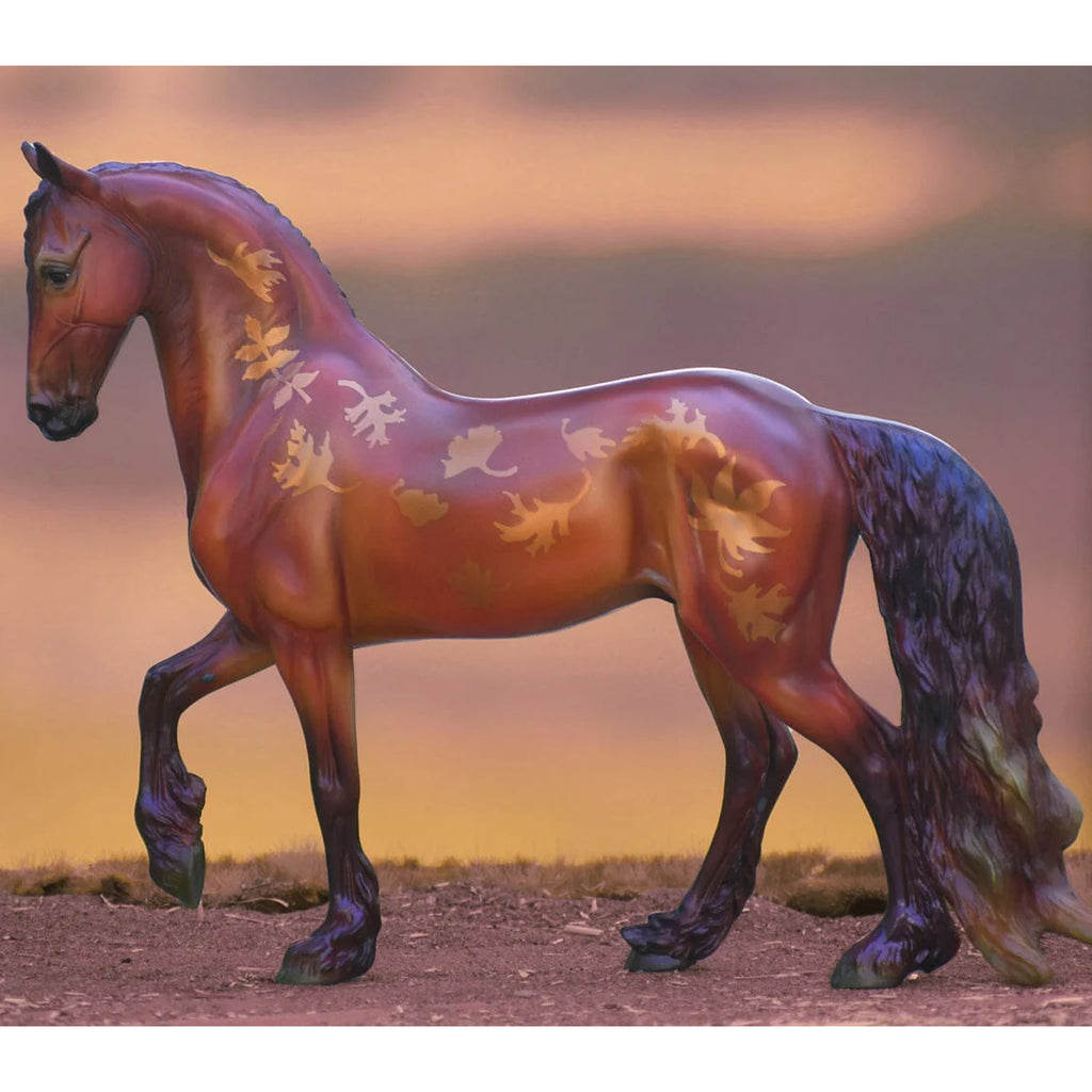 Breyer Traditional Leif Fall Decorator – Breyer Horses Australia